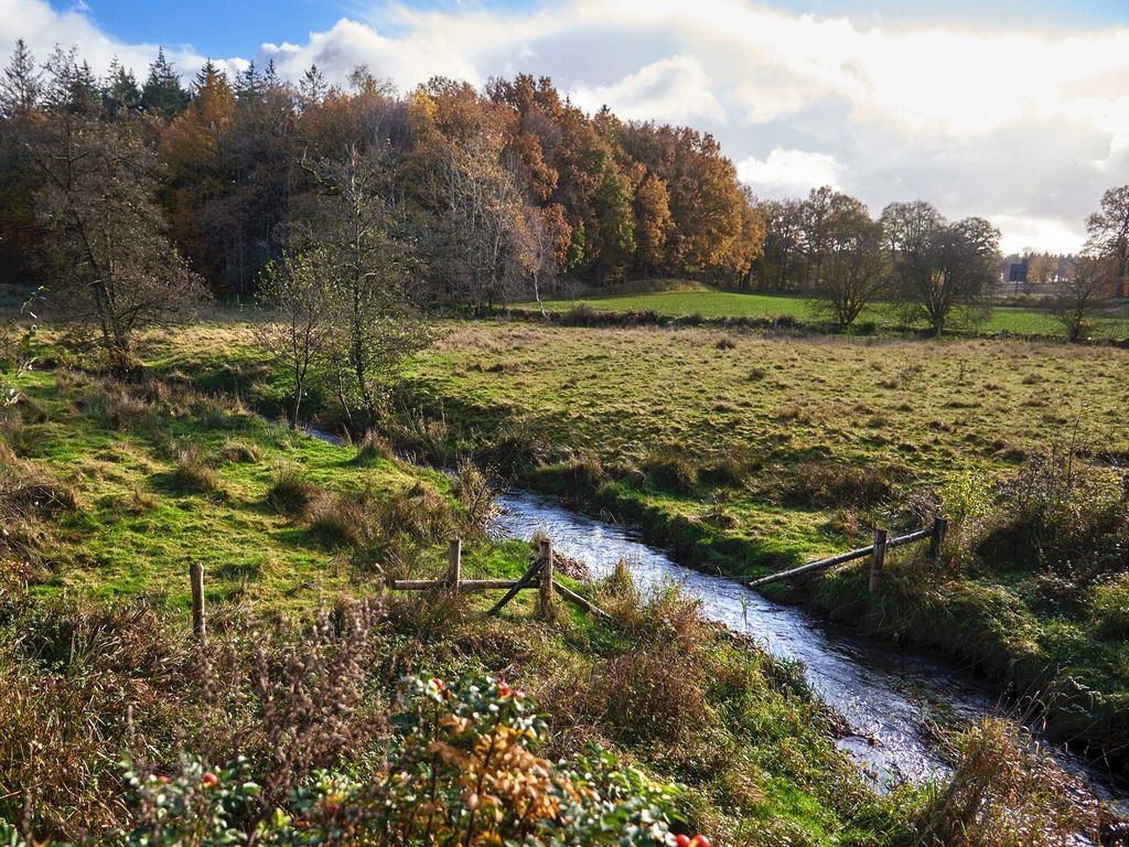 Das Binnenland Dithmarschens ist geteilt in Marsch und Geest.